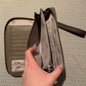 thirty-one | Accessories | Jewel By Thirty One Wallet | Poshmark